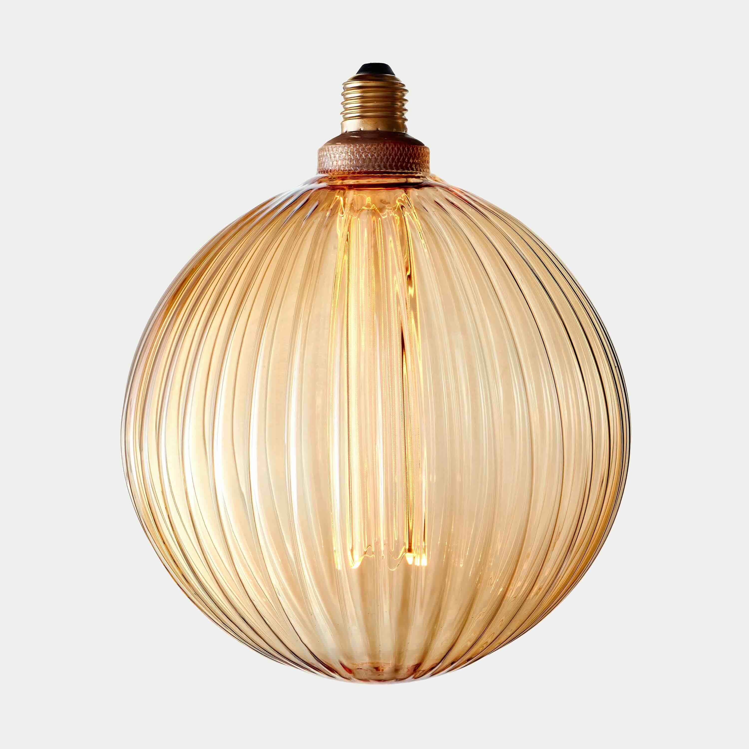 Humphrey Laser Filament Bulb – Sculptural Amber Lighting – Modern Vintage